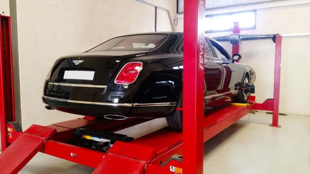 Bentley-service-Alignment-repair-max-garage-6-min - Max Garage